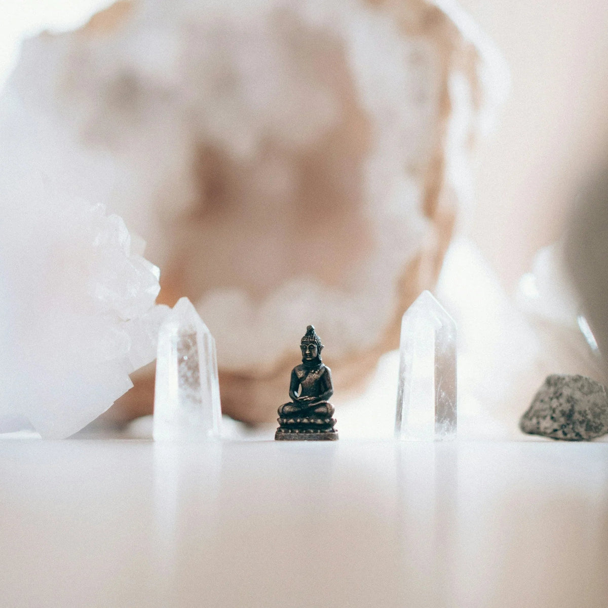 Guided Meditation: What It Is, How It Works,& How to Do It – Natural ...